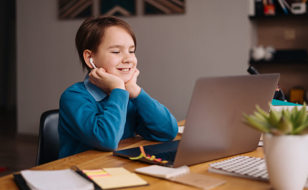 Anglų kalbos kursai | INTELLECTUS anglų kalbos mokykla